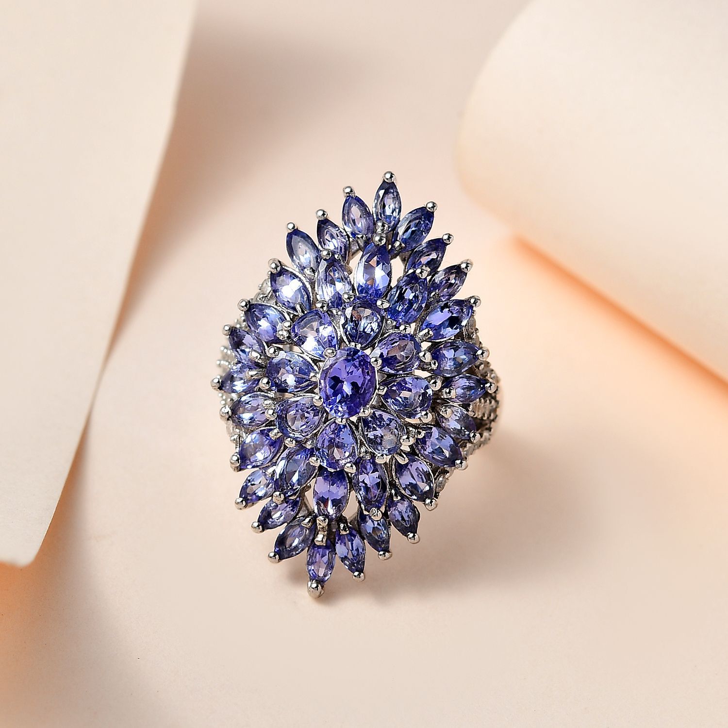 Cluster cocktail ring store